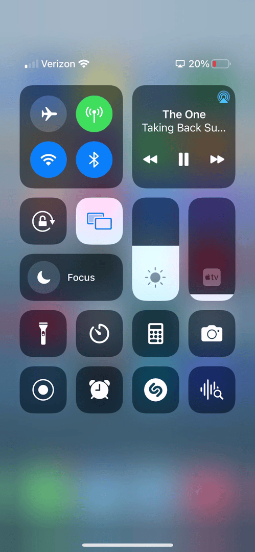 How To Screen Mirror iPhone on iOS 17