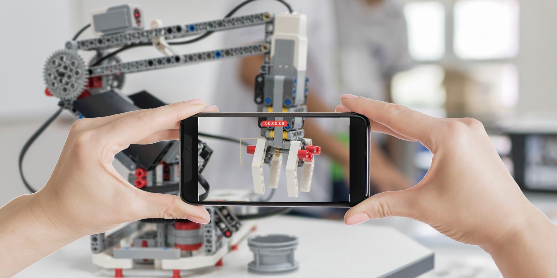 How to Use Your Phone or Tablet as a Wireless Document Camera with Ditto